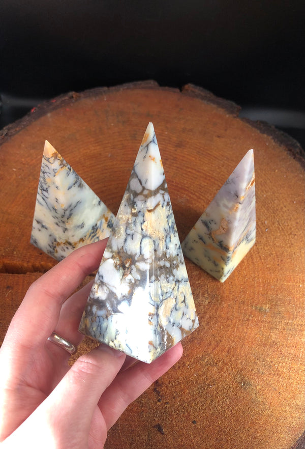 Merlinite Pyramid - Lyndsey Shankland